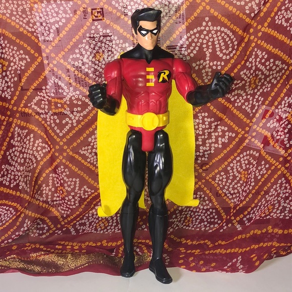 DC Comics | Toys | Dc Comics Robin Figurine | Poshmark